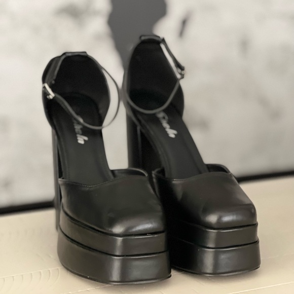SHEIN | Shoes | Black Platforms | Poshmark